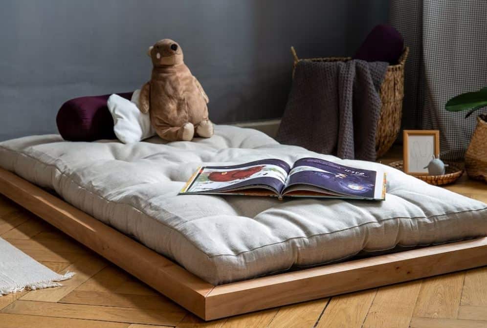 What is a Low Profile Bed? Things You Should Know About It - Info Mattress